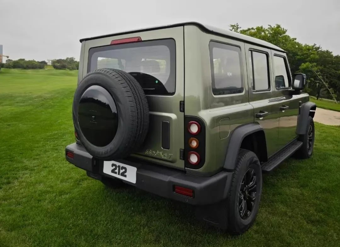 The new BJ212 is popular, but BAIC has issued a statement to draw the line. What's the reason ...