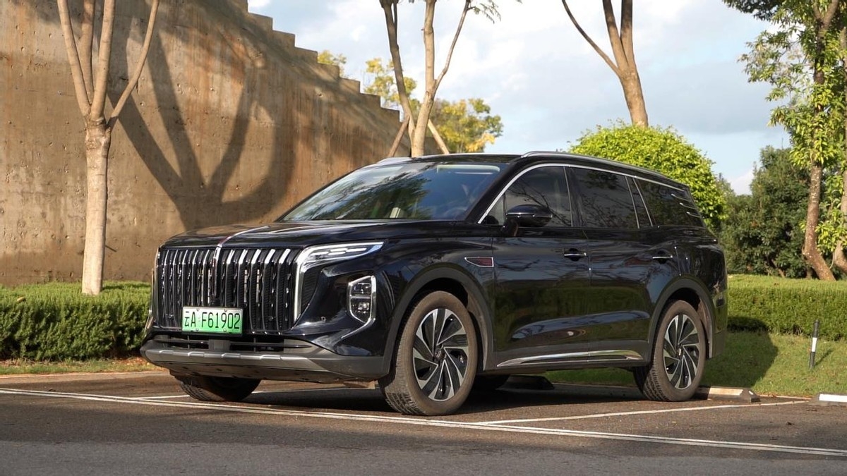 What is the new benchmark for hybrid SUVs? The Hongqi HS7 PHEV can give you the answer ...