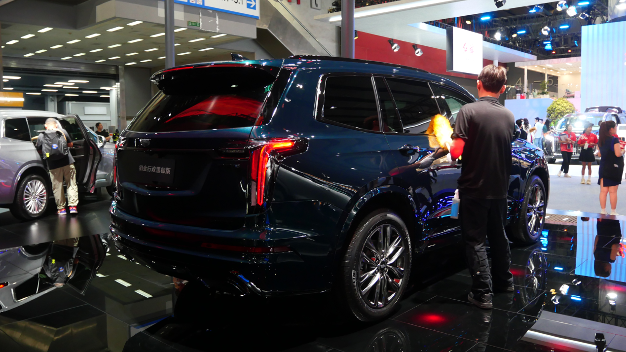 Luxury Six-Seater Showdown: Is the Cadillac XT6 Still a Rival to the Li L8? | BitAuto United ...
