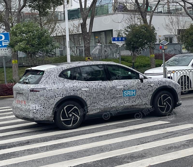 Leaked Photos of SAIC and Huawei's New Brand "Shangjie" First Vehicle Model Expected to Launch ...
